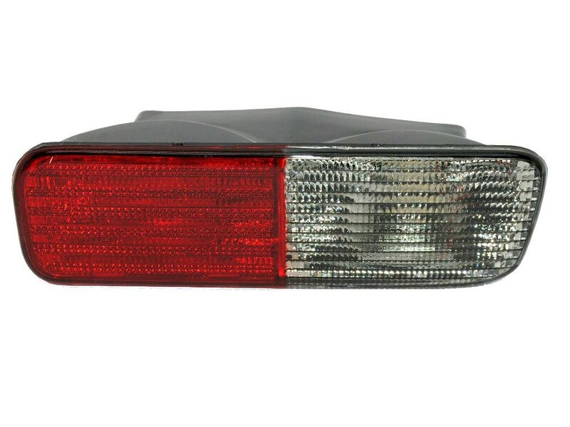 Discovery 2 Rear Bumper Light Assembly RH (late/facelift) XFB000720